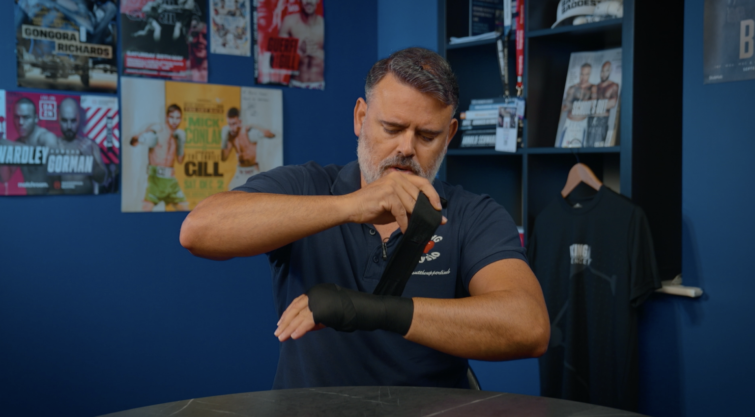 How to Wrap Hands for Boxing - Boxing Science